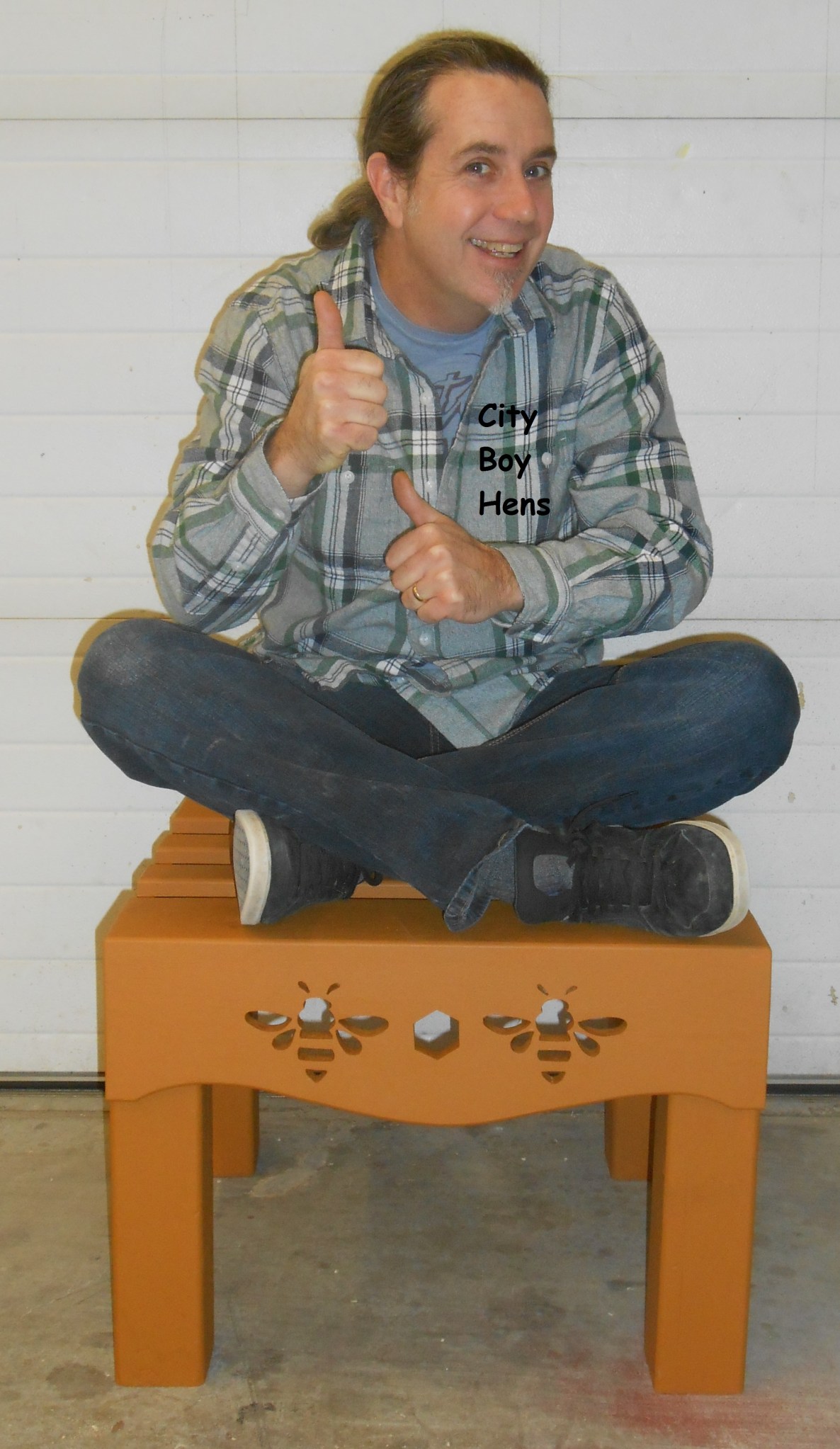 Making An Elevated Stand For Your Beehive | City Boy Hens