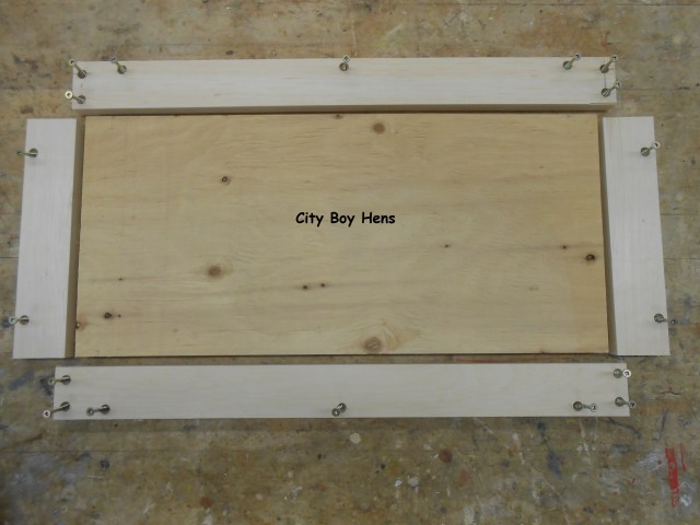 How To Build A 5 Frame Nuc Beehive | City Boy Hens