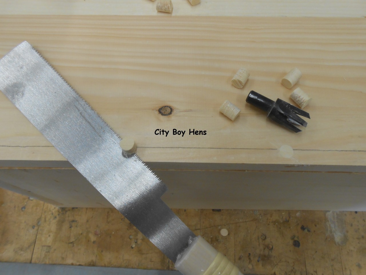 How To Build A 5 Frame Nuc Beehive | City Boy Hens